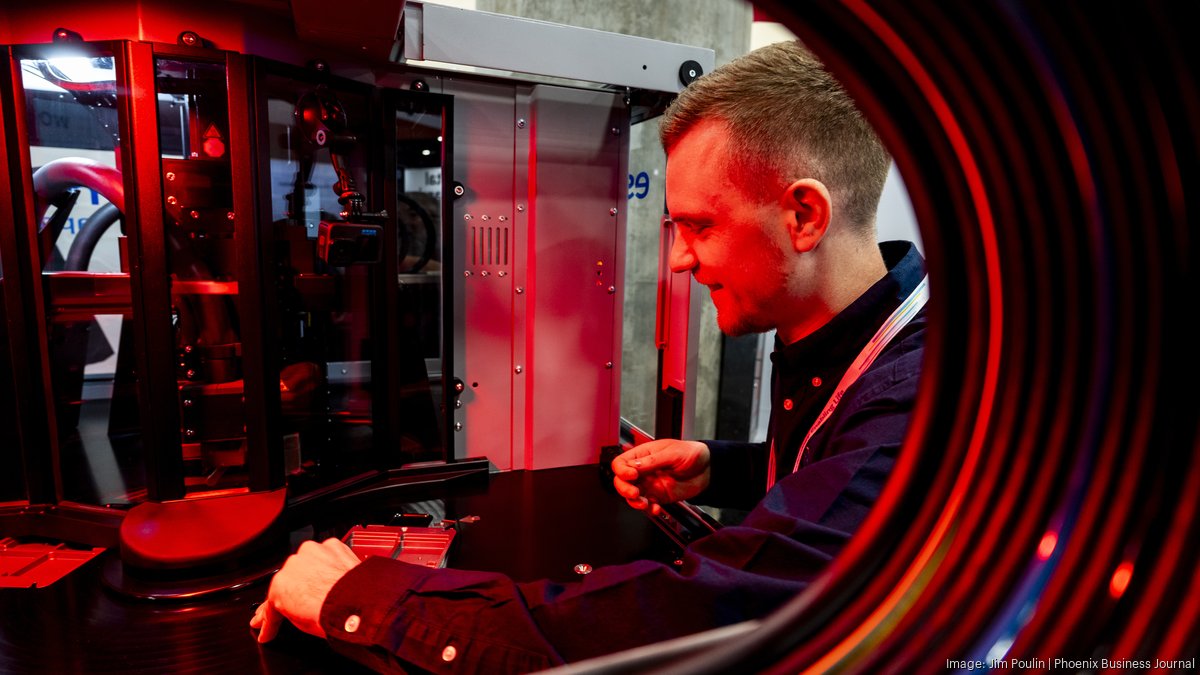 Emd Electronics Foresight Technologies Tout Arizona At Semicon