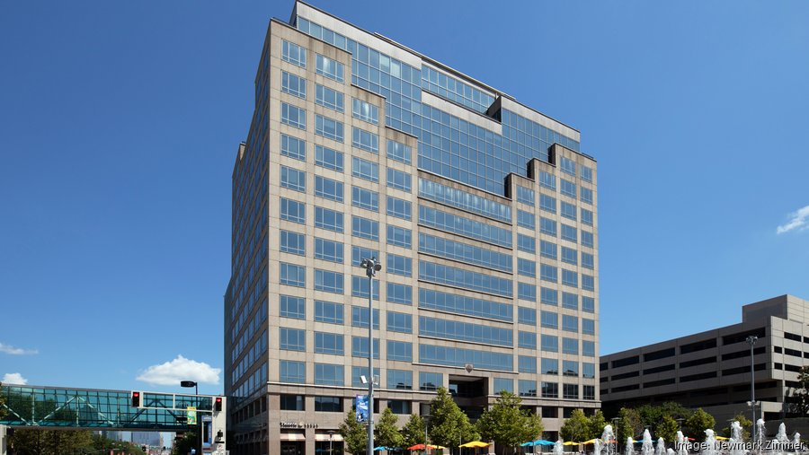 Gilmore & Bell renews HQ lease at KC's Crown Center - Kansas City ...