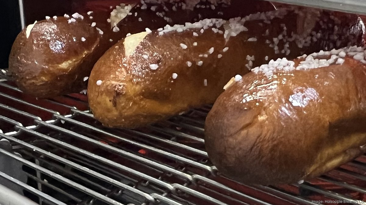 Holsopple Brewing Co. launches in-house food - Louisville Business First