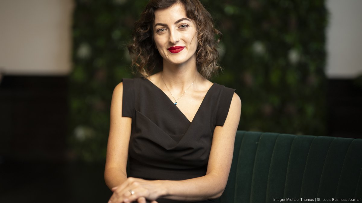 40 Under 40: Adela Muheljic - St. Louis Business Journal