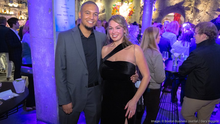 Photos of 40 Under 40 event to celebrate young professionals - Boston ...