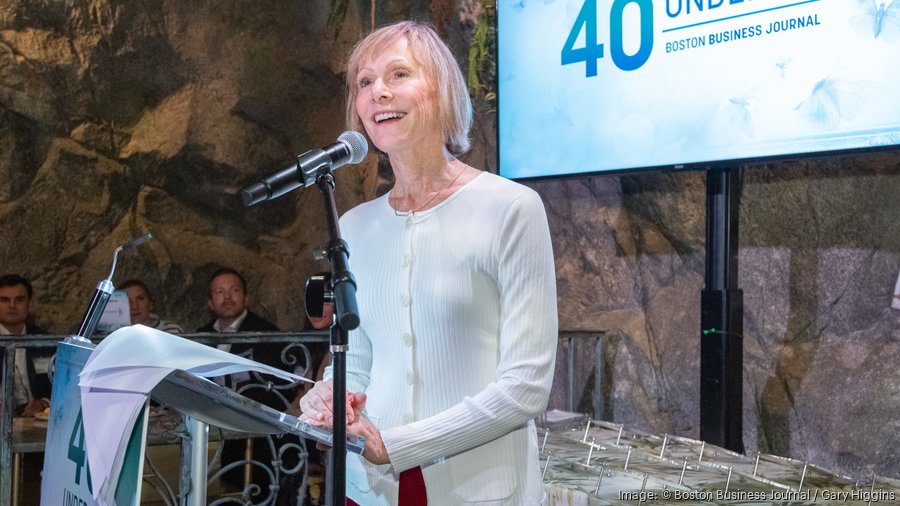 Photos of 40 Under 40 event to celebrate young professionals - Boston ...