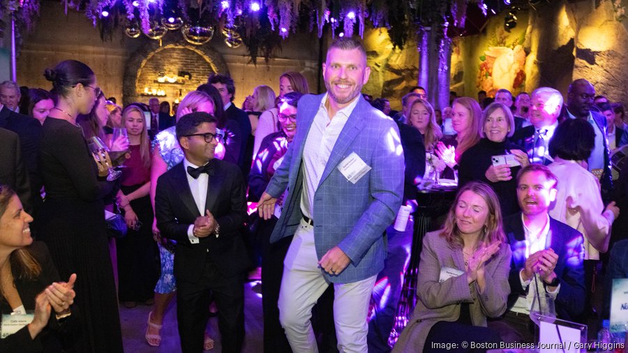 Photos of 40 Under 40 event to celebrate young professionals - Boston ...