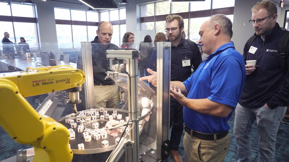 Waukesha County Technical College emerges as a leader in artificial intelligence education and ...