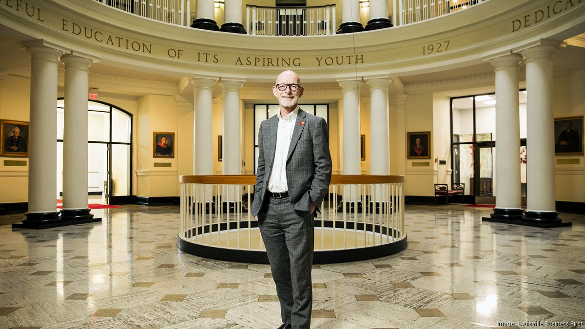 UofL president Gerry Bradley aims to boost academics to match sports ...