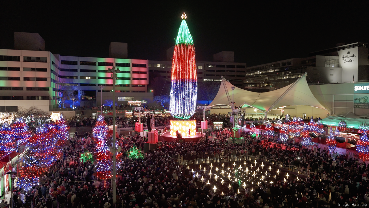 Hallmark Christmas Experience returns to Kansas City - Kansas City ...