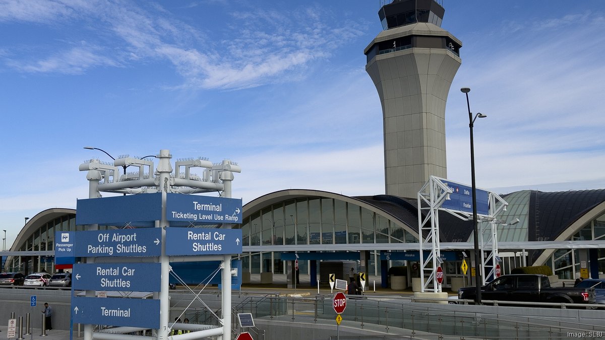 Lambert Airport cancels dozens of flights amid nor'easter - St. Louis ...