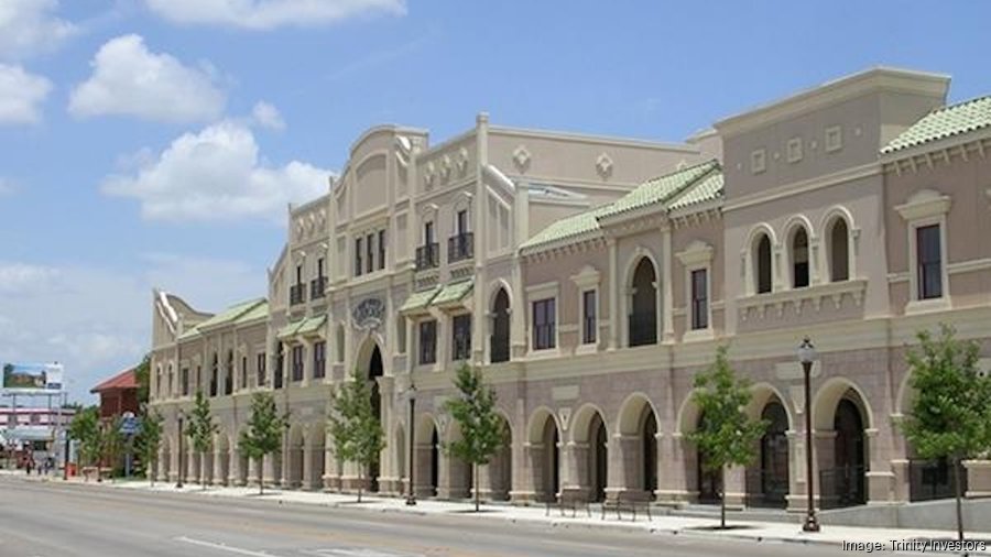 Investors purchase Mercado Building near downtown Fort Worth ...