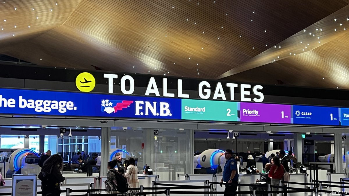 Pittsburgh International Airport opens new terminal - Pittsburgh ...