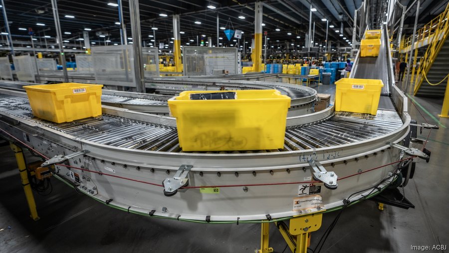 Amazon Oak Creek facility adds 1,500 workers for holiday rush ...