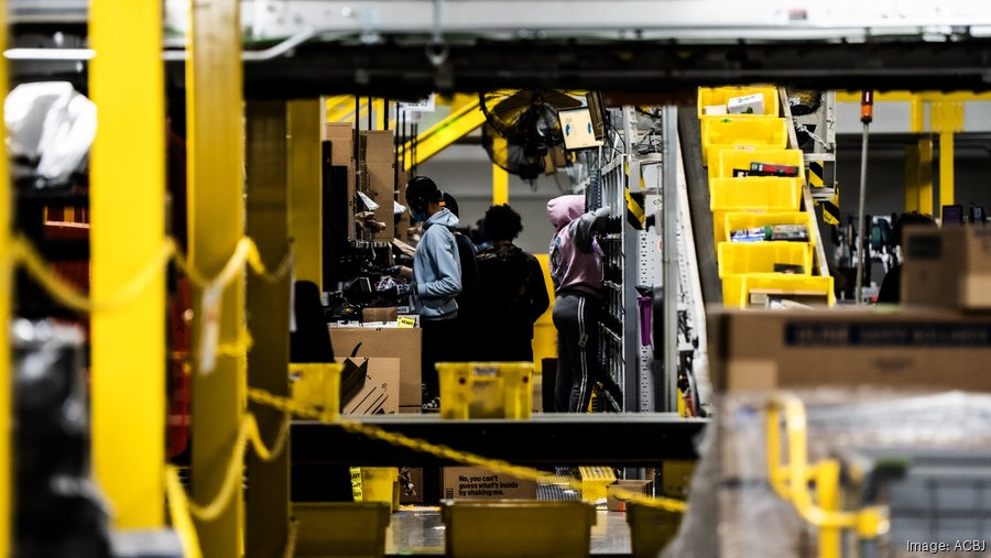 Amazon Oak Creek facility adds 1,500 workers for holiday rush ...