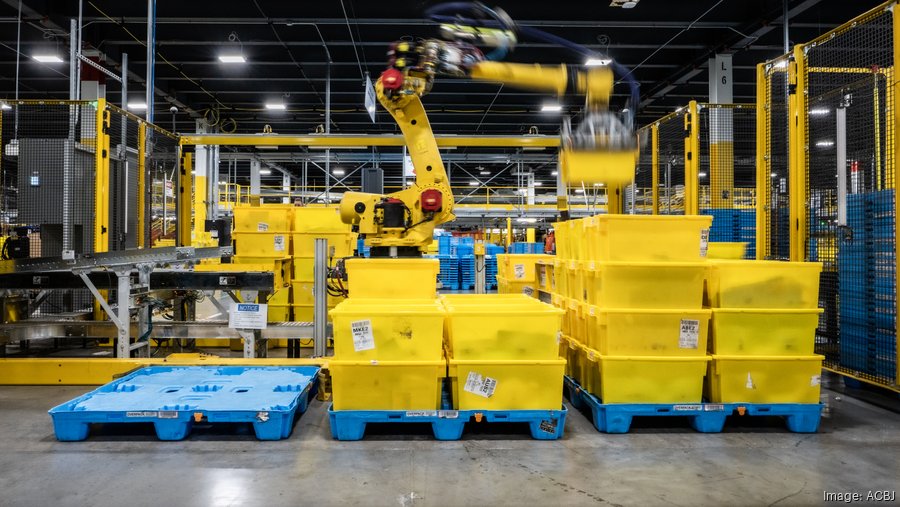 Amazon Oak Creek facility adds 1,500 workers for holiday rush ...