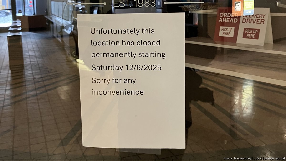 Gaviidae Commons Bruegger’s Bagels quietly shutters its doors ...
