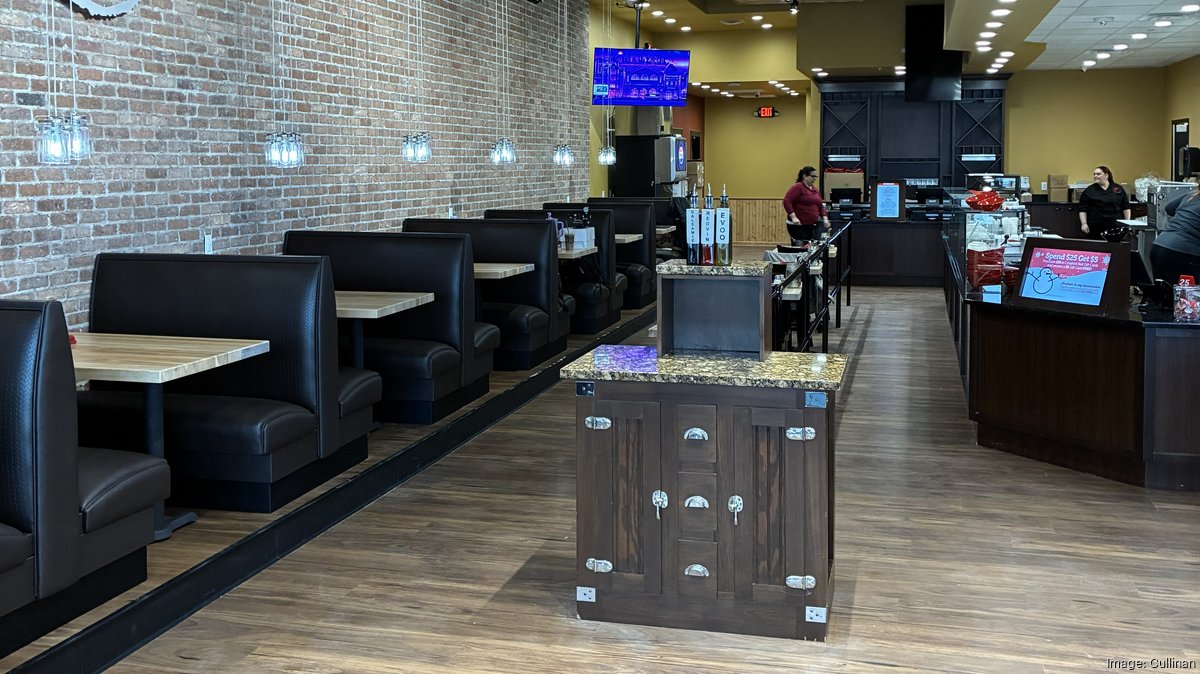 Crushed Red to open first St. Charles County restaurant Friday - St ...