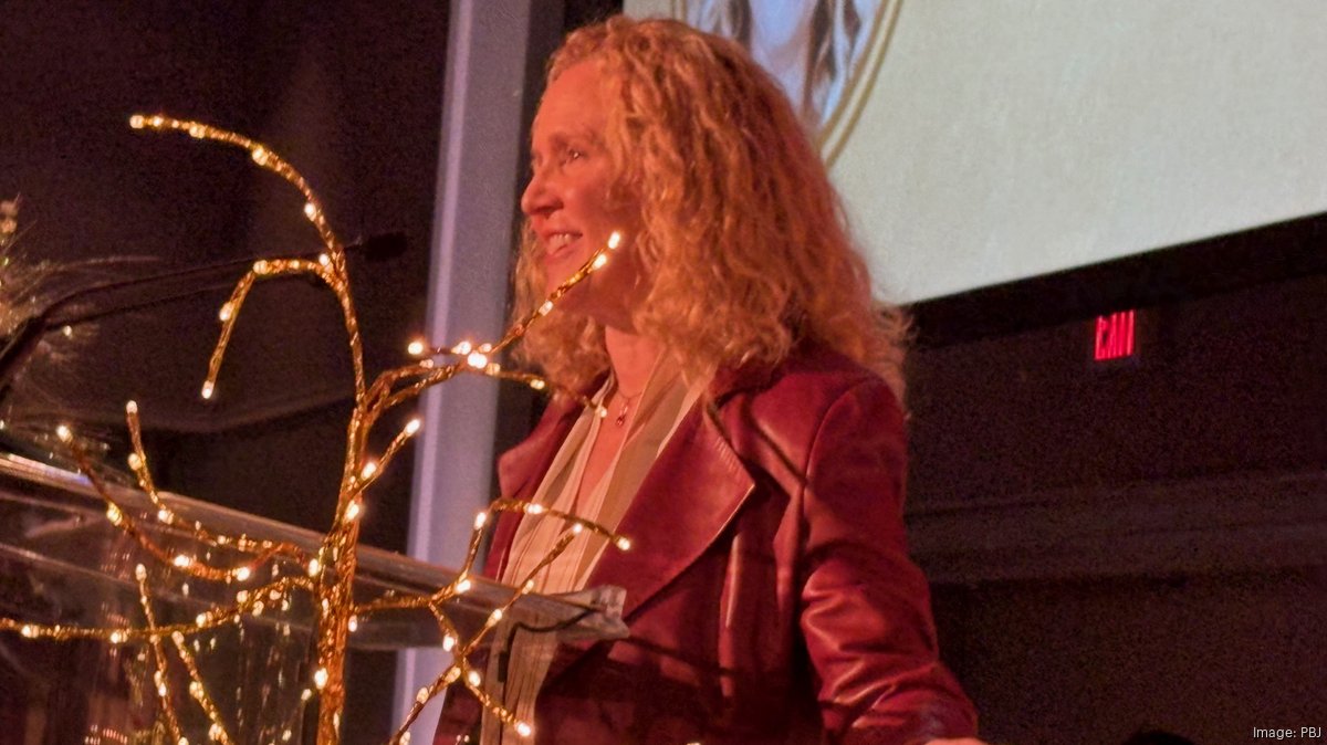 Salt & Straw's Kim Malek makes a splash at awards ceremony - Portland ...