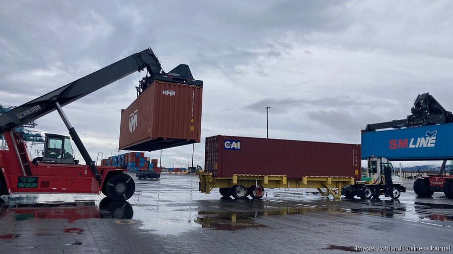 Harbor Industrial takes control of Portland container terminal ...