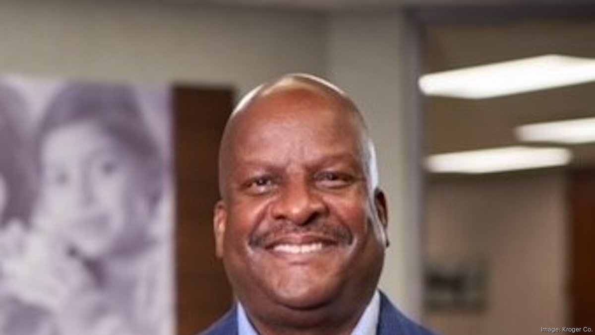 Kroger promotes Atlanta President Victor Smith, names successor ...