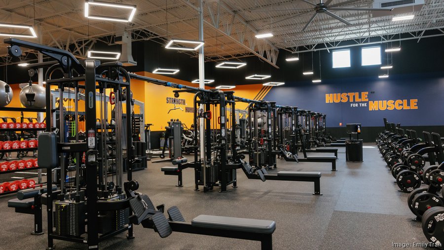 Crunch Fitness to open 4 gyms in Twin Cities this year - Minneapolis ...
