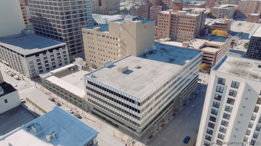 Commerce Bank lists 12-story Kansas City office building for sale ...