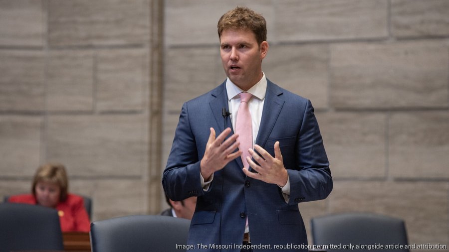 Democrats stall Missouri governor’s appointments, vow to slow Senate ...