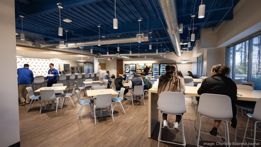 PSA Airlines wrapping up Charlotte headquarters move - Charlotte ...