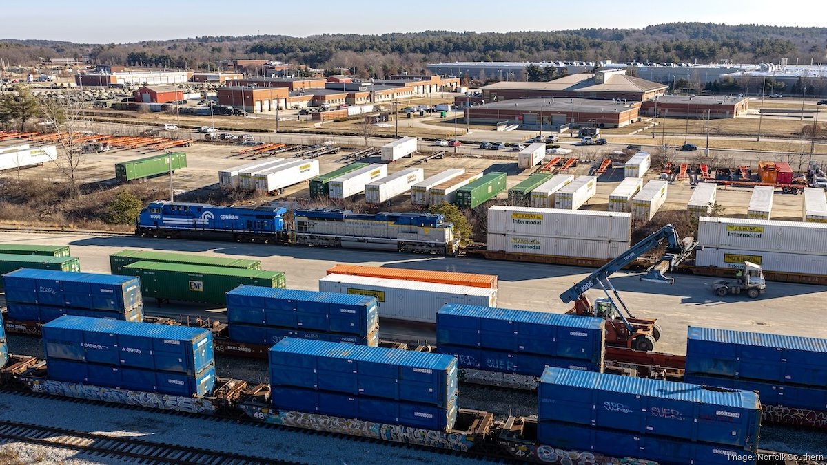 Timeline of Norfolk Southern, Union Pacific merger - Atlanta Business ...