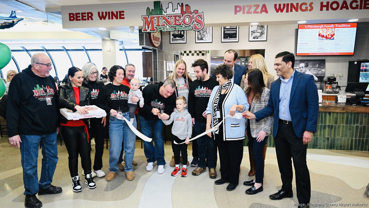 Mineo's Pizza opens at Pittsburgh International Airport - Pittsburgh ...
