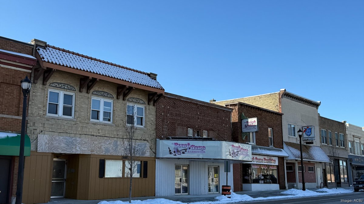 Gnome Restaurant, 7Bridges Record Lounge win South Milwaukee Space Race ...
