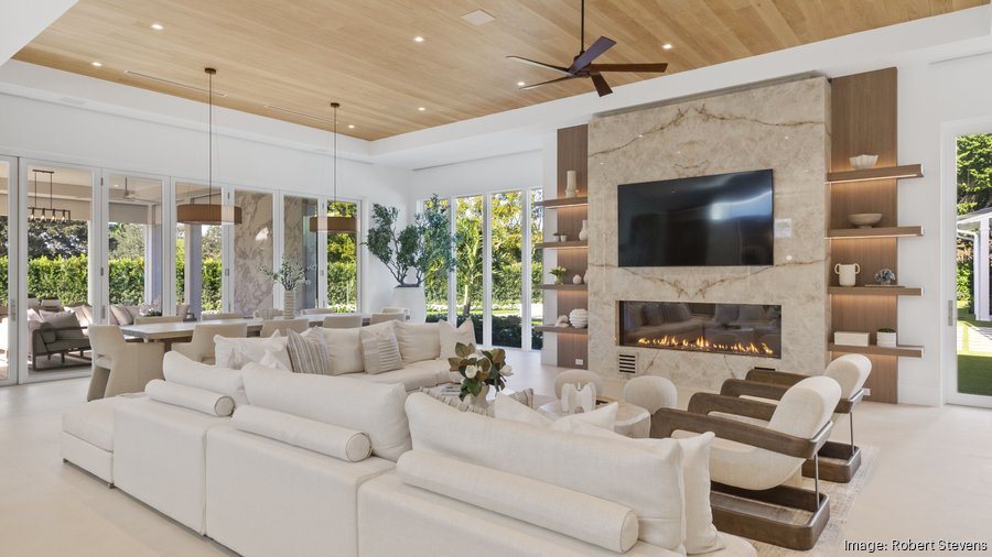 Carlos Hank Gonzalez from billionaire Mexican family buys Wellington ...