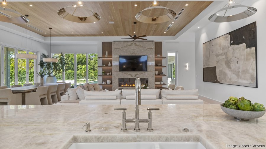 Carlos Hank Gonzalez from billionaire Mexican family buys Wellington ...