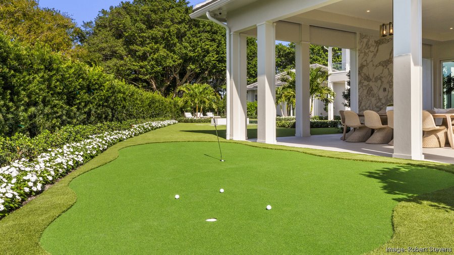 Carlos Hank Gonzalez from billionaire Mexican family buys Wellington ...