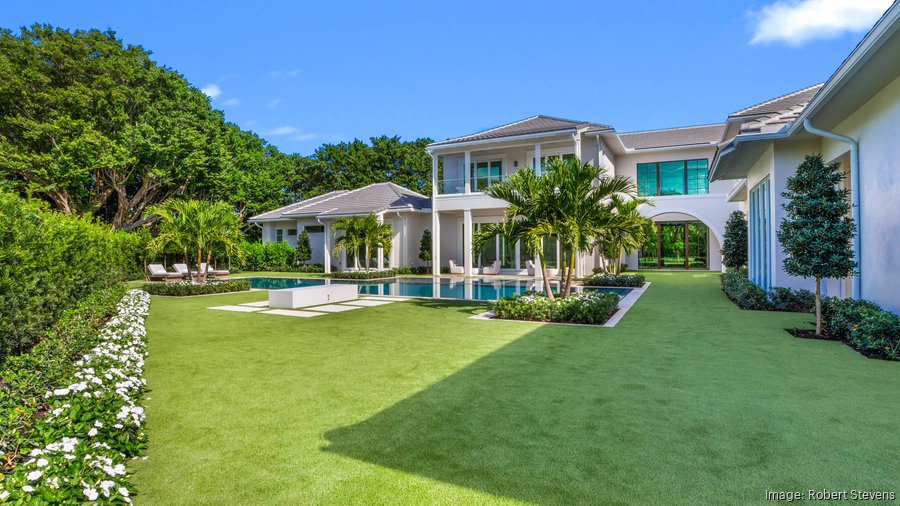 Carlos Hank Gonzalez from billionaire Mexican family buys Wellington ...
