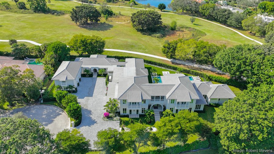 Carlos Hank Gonzalez from billionaire Mexican family buys Wellington ...