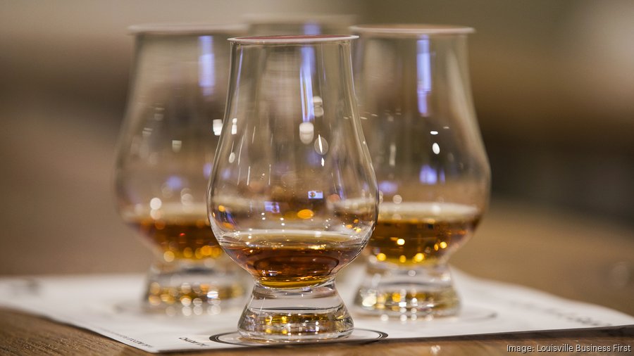 Virginia liquor license bill lowers food-to-alcohol ratio - Washington ...