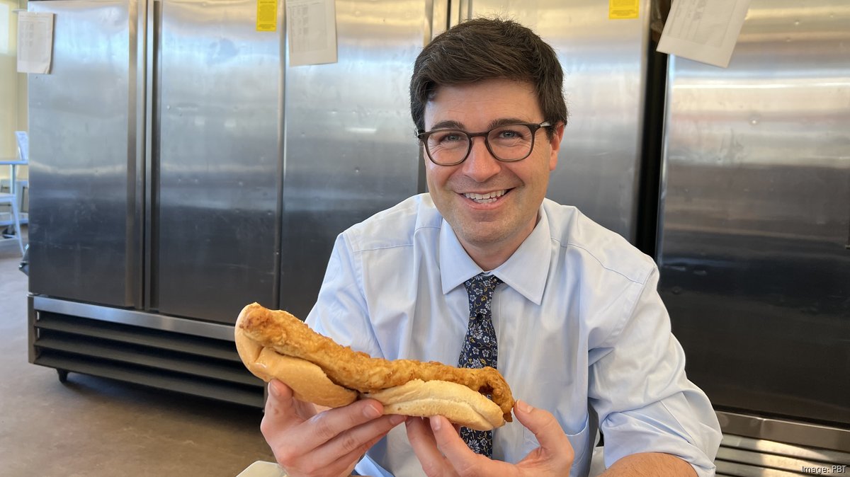 Fish Sandwich Chronicles: Mayor Corey O'Connor visits Community Kitchen ...