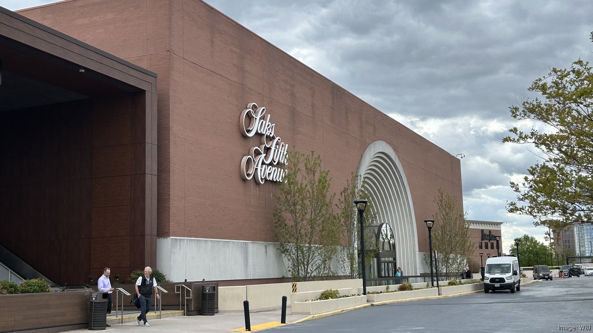 Saks Fifth Avenue store at Tysons Galleria, Chevy Chase to close ...