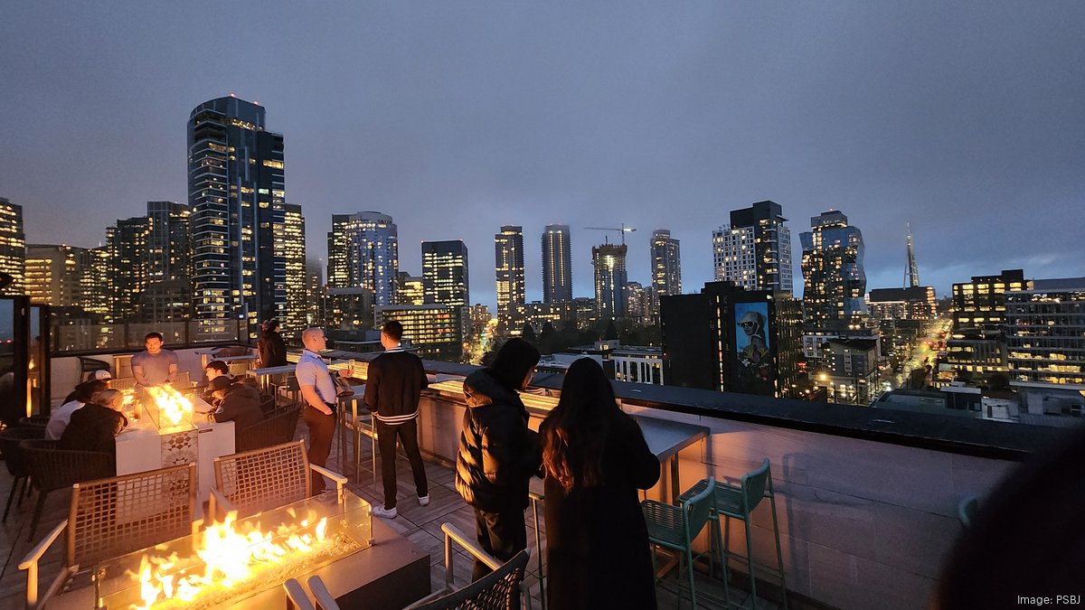 Seattle-area rooftop bars serve cocktails with a view - Puget Sound ...