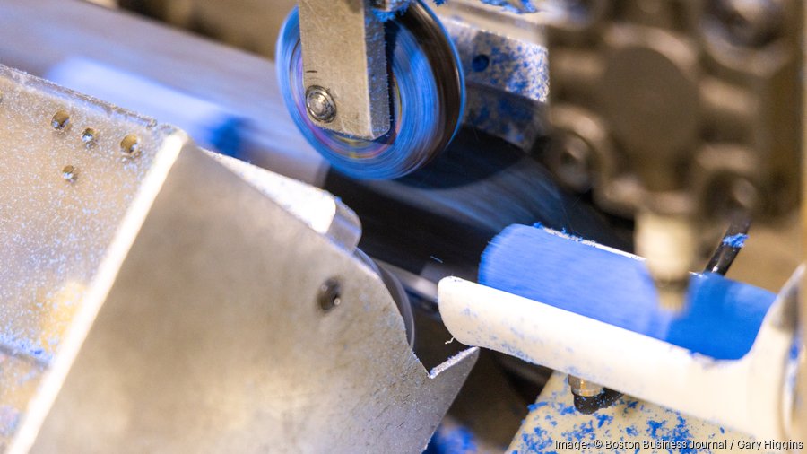 A look inside Acushnet: The Mass. factory that keeps golf going ...