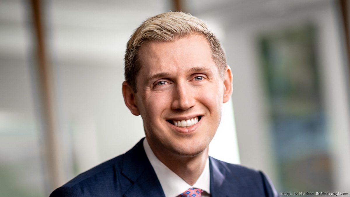 Bahl & Gaynor merges mutual fund into ETF as assets top $2B ...