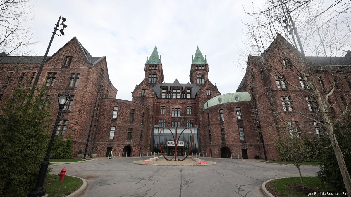 Hotel Equities rebuilds Richardson Hotel after revenue decline ...