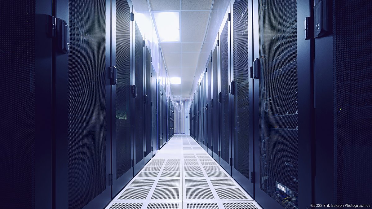 ‘They’re already here’: Regulating data centers stalls in Missouri - St ...