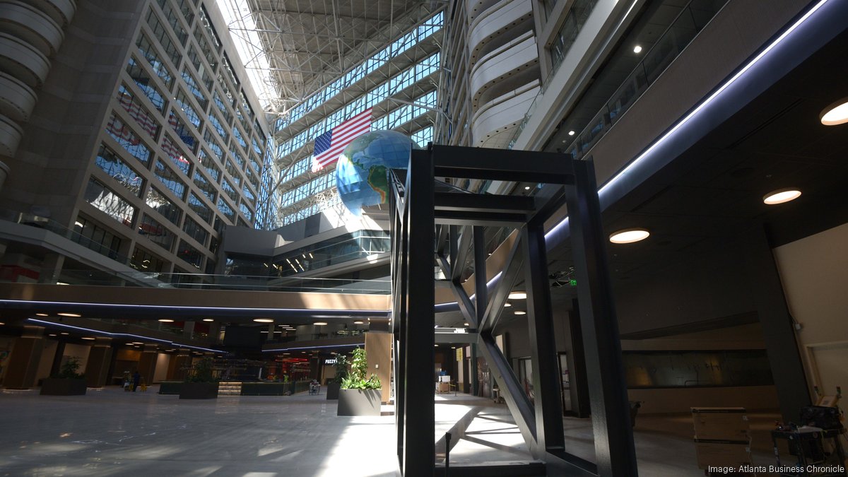 Former CNN Center makes splashy debut as The Center in Downtown ...
