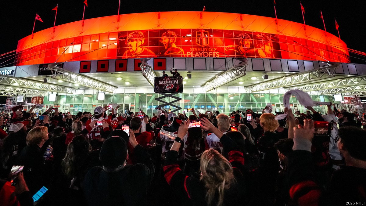 Carolina Hurricanes watch party for Game 3 sells out - Triangle ...