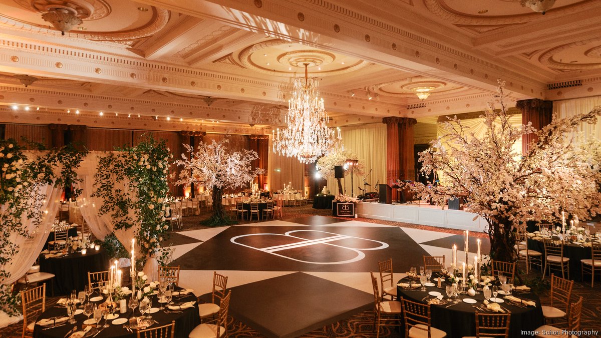 Finley commits to Crystal Tea Room with 29-year Wanamaker lease ...