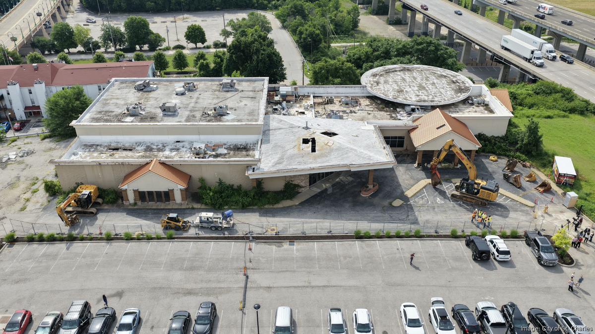 Demolition starts on Heart of St. Charles to make way for hotel - St ...