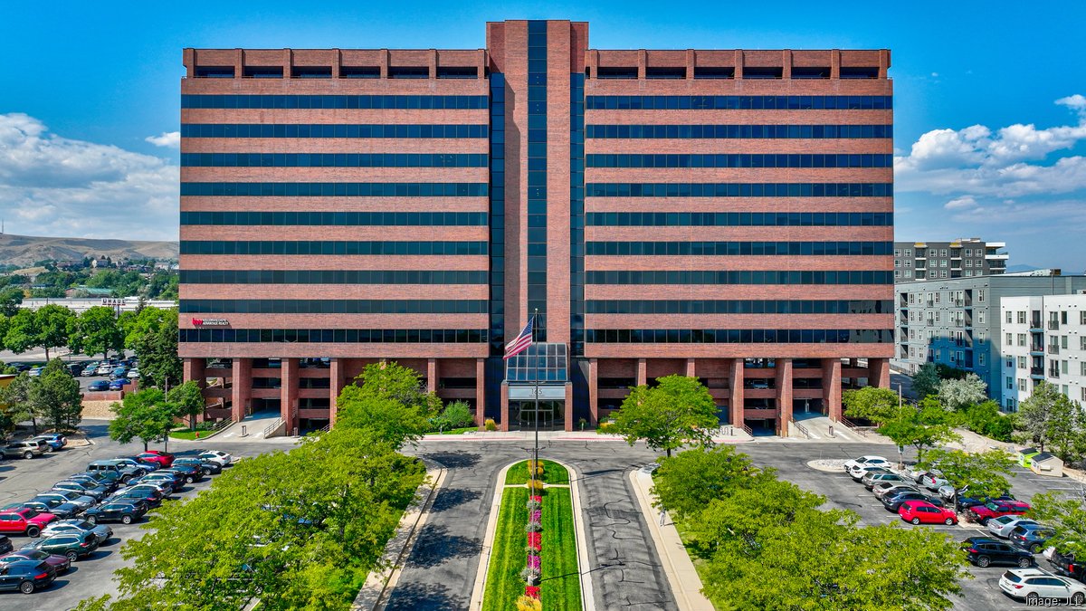 Lakewood's Union Tower bought by Dunton, Laminar team - Denver Business ...