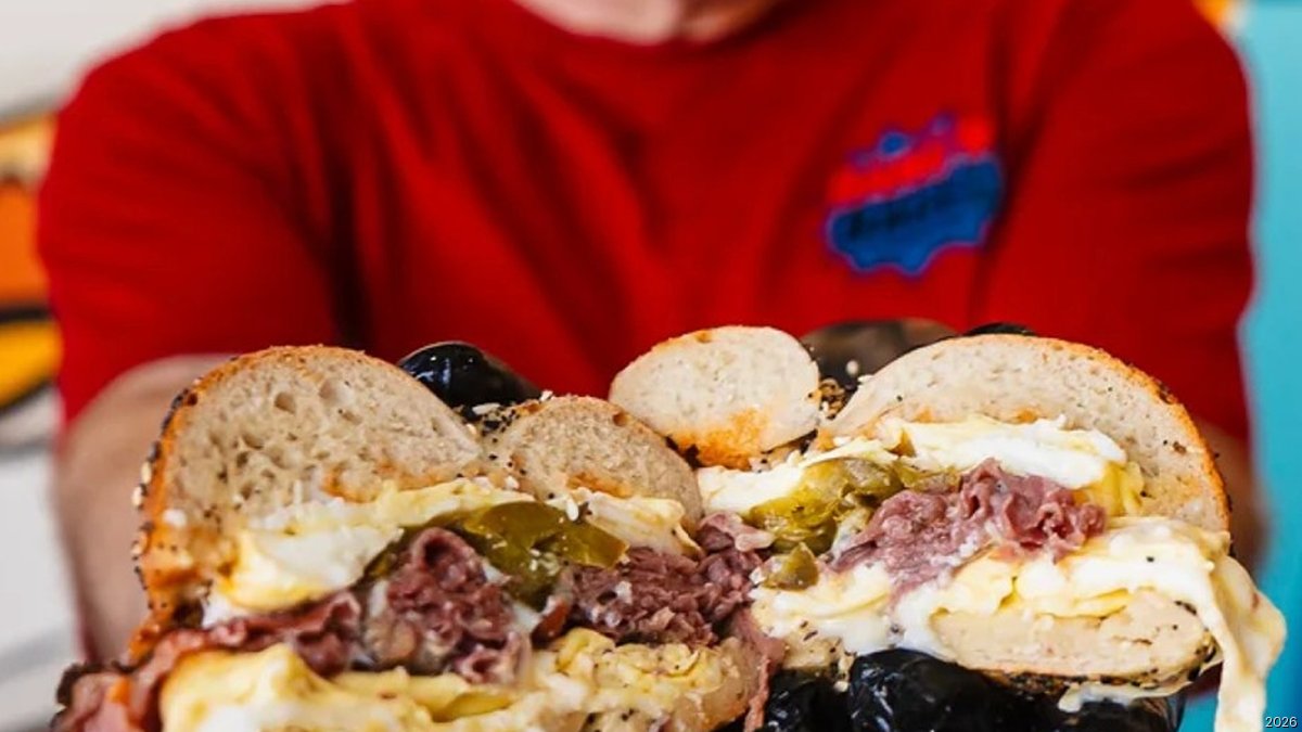 Bang'n Bagel, Chik-fil-A open; Muscle Burger, Sweetgreen Jax open soon ...