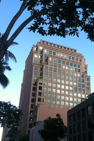 Hawaii lawmakers pass bill that allows state to buy Downtown Honolulu ...