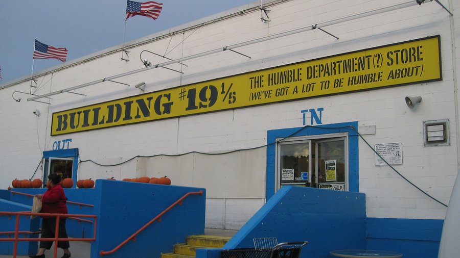 Building #19 files for bankruptcy to start liquidation sales