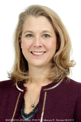 Elizabeth Lund gains power as Boeing Commercial Airplanes restructures ...